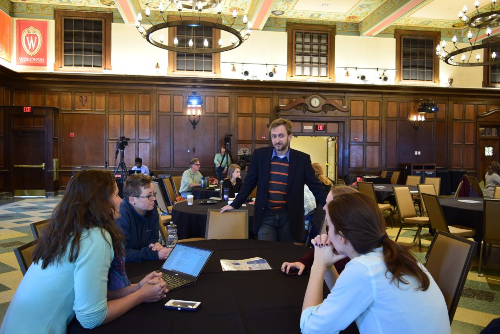 “Science Policy 101: Tackling the Barriers Between Science and ...